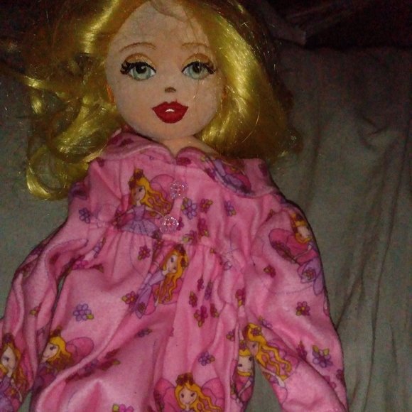 Ty | Toys | Ty Girlz Blonde Doll With Green Eyes Cloth Body Collectable ...